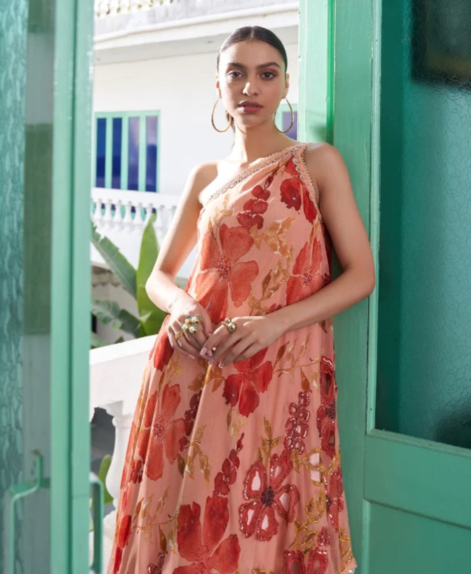 Varun Bahl: Exclusive Womenswear & Menswear by Varun Bahl