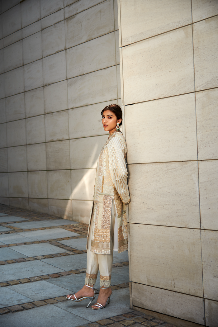 Multi Patch Ivory & Gold Front Open Suit Set - Varun Bahl